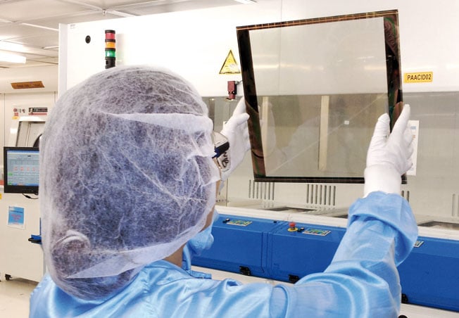 Vision Systems Shows Electronically Dimmable Windows | Aviation ...