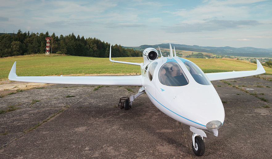 Engine Change Causes Slight Delay for Flaris LAR 1 VLJ | Aviation ...