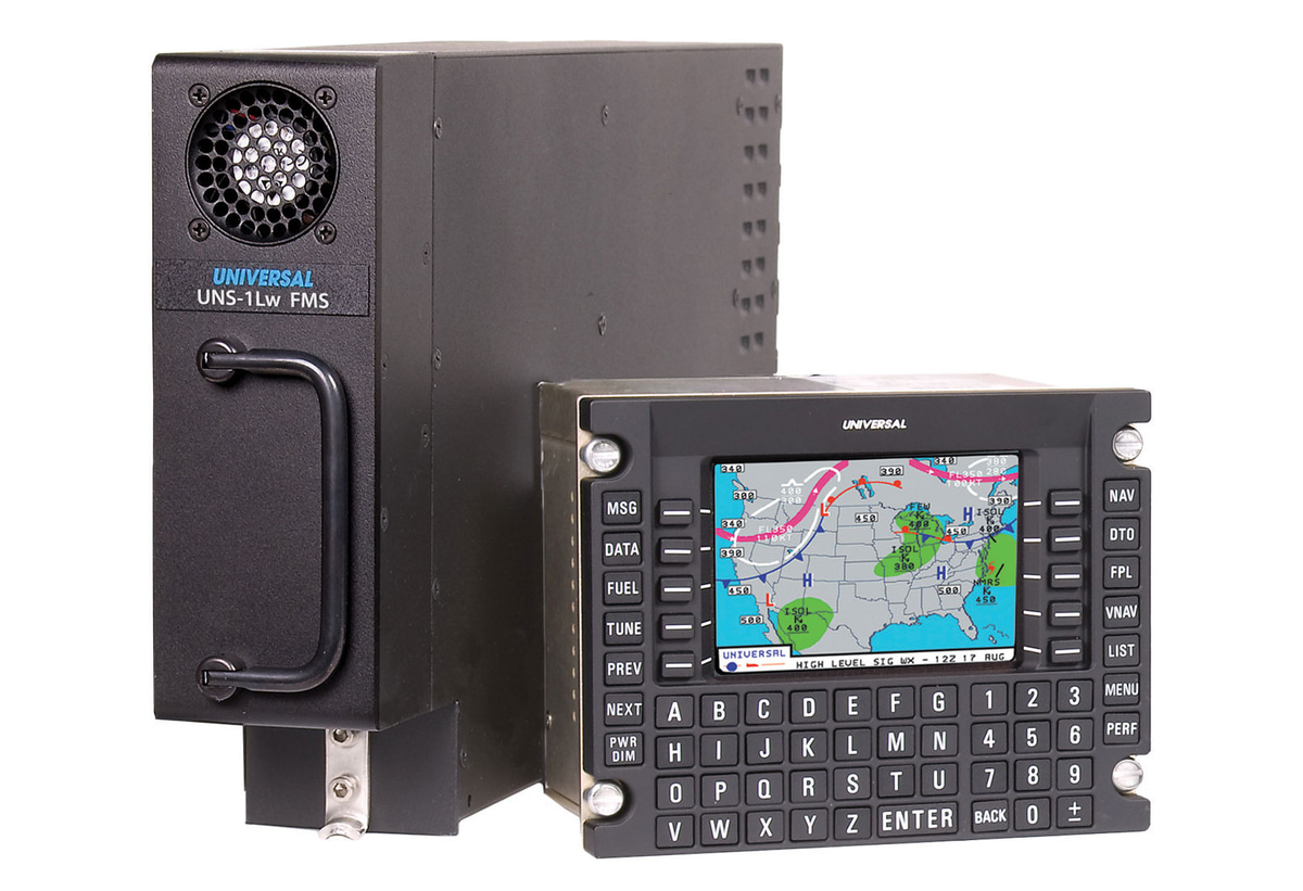 FMS Training Done the Universal Way | Aviation International News