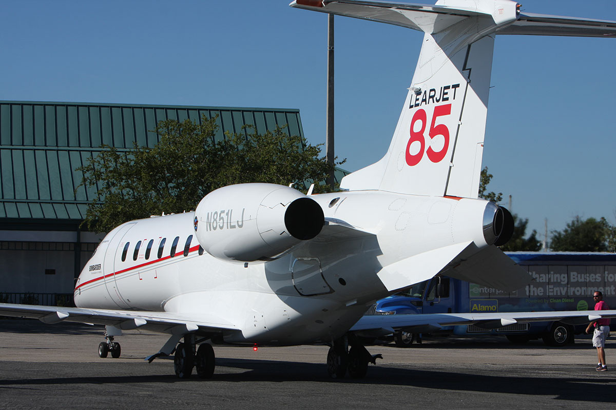 Bombardier Takes Go-slow Approach to Learjet 85 Program | Aviation ...