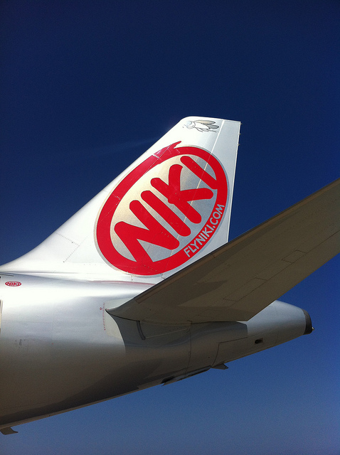 Niki Airlines Logo File:FLY NIKI E JET190 OE IHD LANDING AT DUSSELDOF