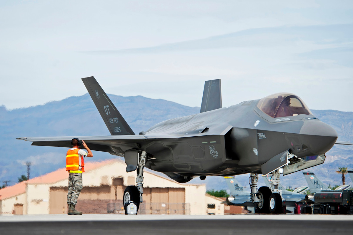 Pentagon Revises Down Estimated Cost of F-35 Fighter | Aviation ...