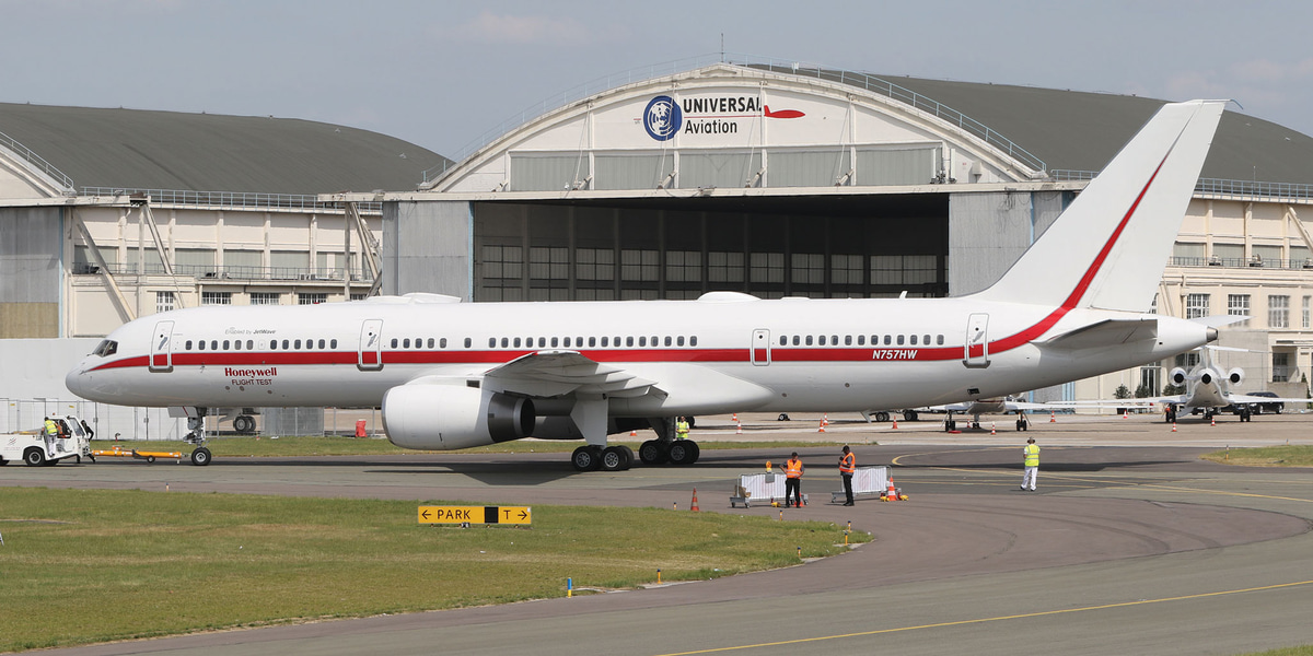 Honeywell Shows Off Boeing 757 Flying Technology Lab | Aviation ...