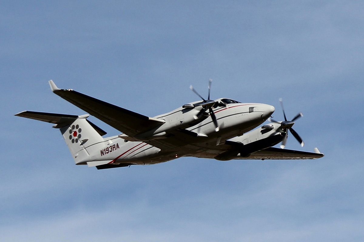 Commuter Air Technology Gives King Air 300 Long Legs | Aviation ...