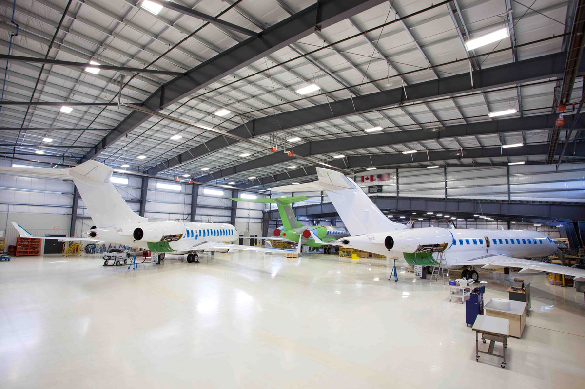Bermuda DCA OKs Flying Colours for Maintenance | Aviation International ...