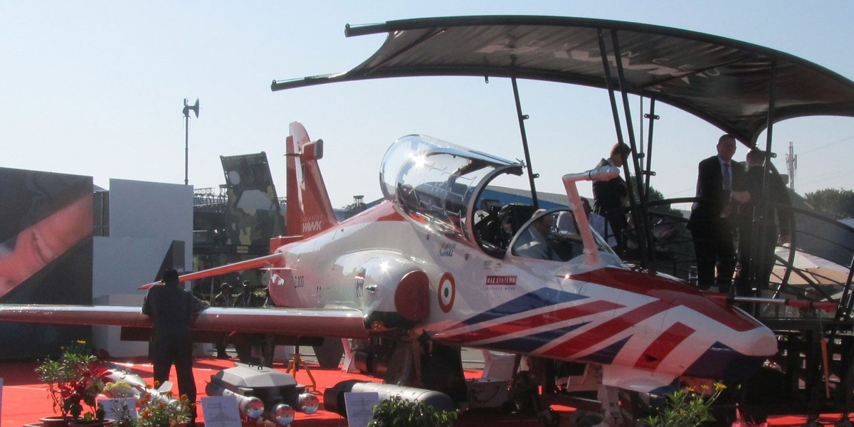 BAE and HAL Debut Advanced Hawk at Aero India Show | Aviation ...