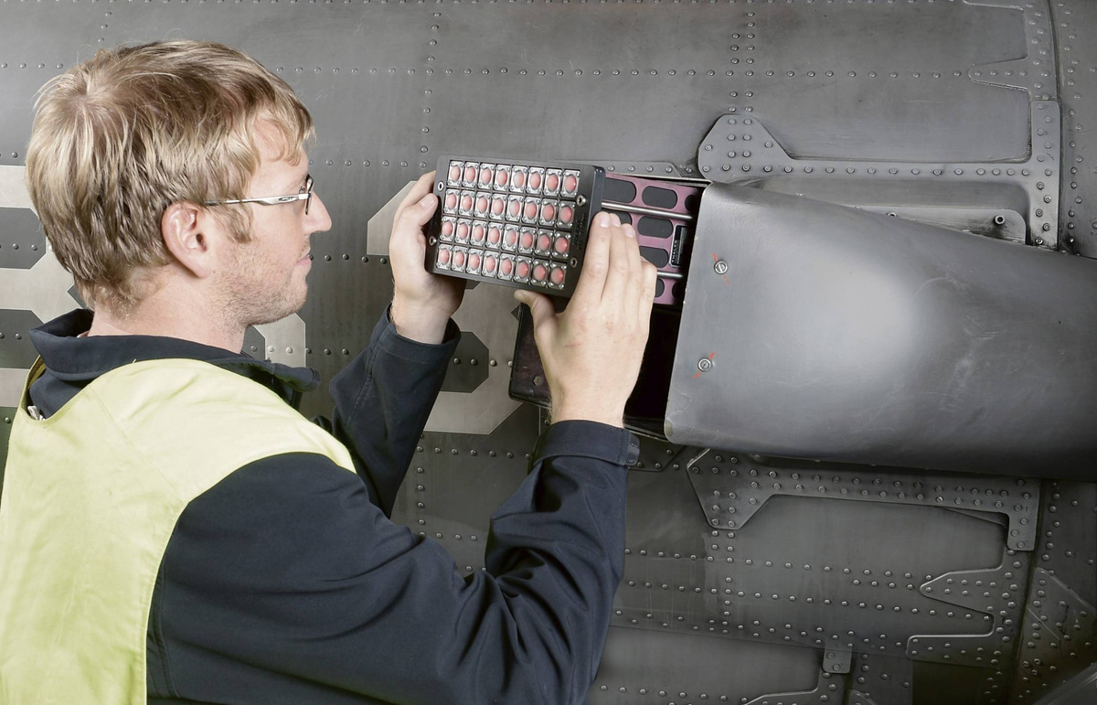 Ruag Develops Simulated Testing of Chaff/Flare Systems | Aviation ...