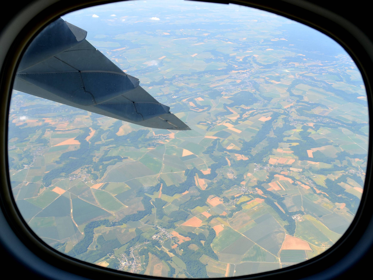 Embraer Demo Flight Highlights KC-390 Capabilities | Aviation ...