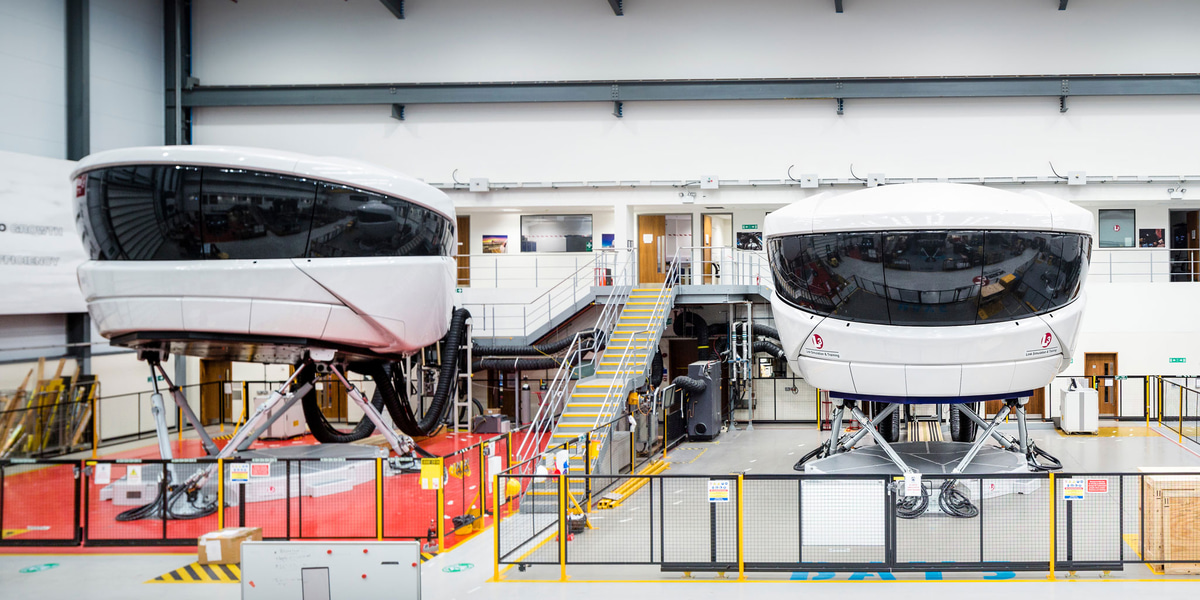 L3 Eyes Pilot Shortage as it Builds Training Business | Aviation ...
