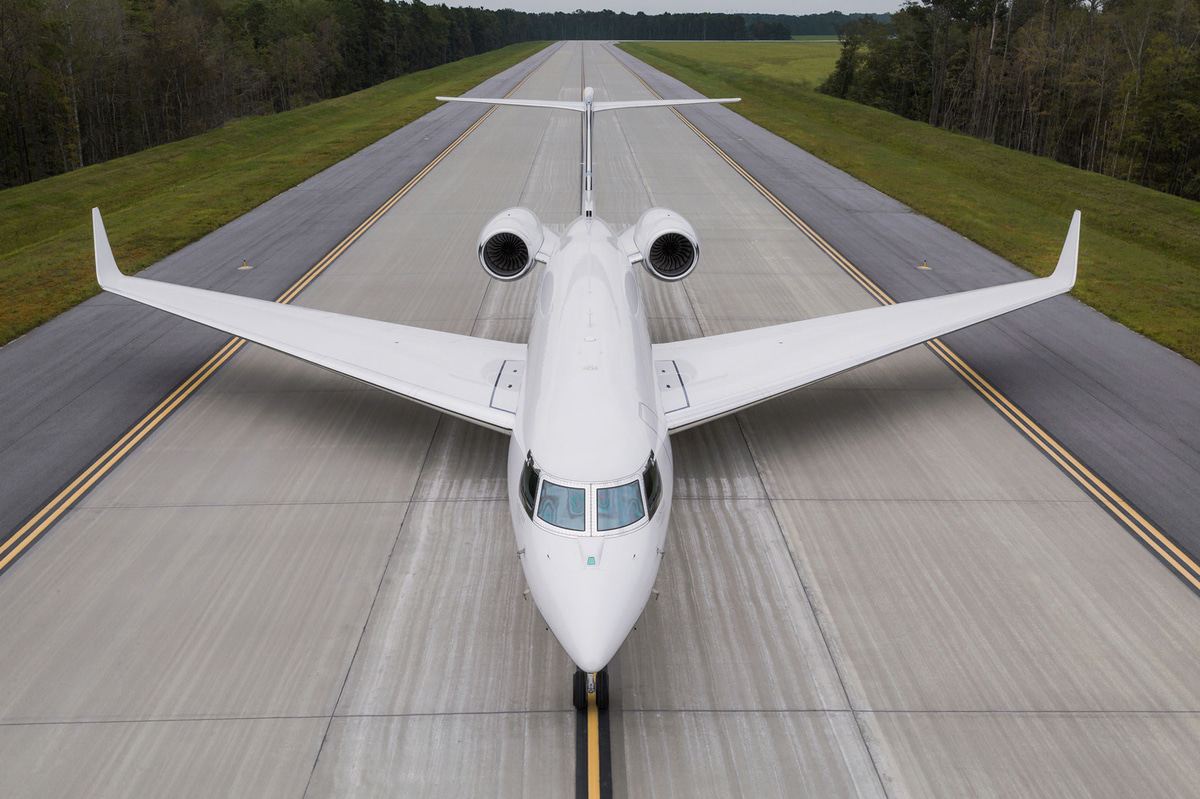 Pilot Report: Gulfstream G650ER | Aviation International News