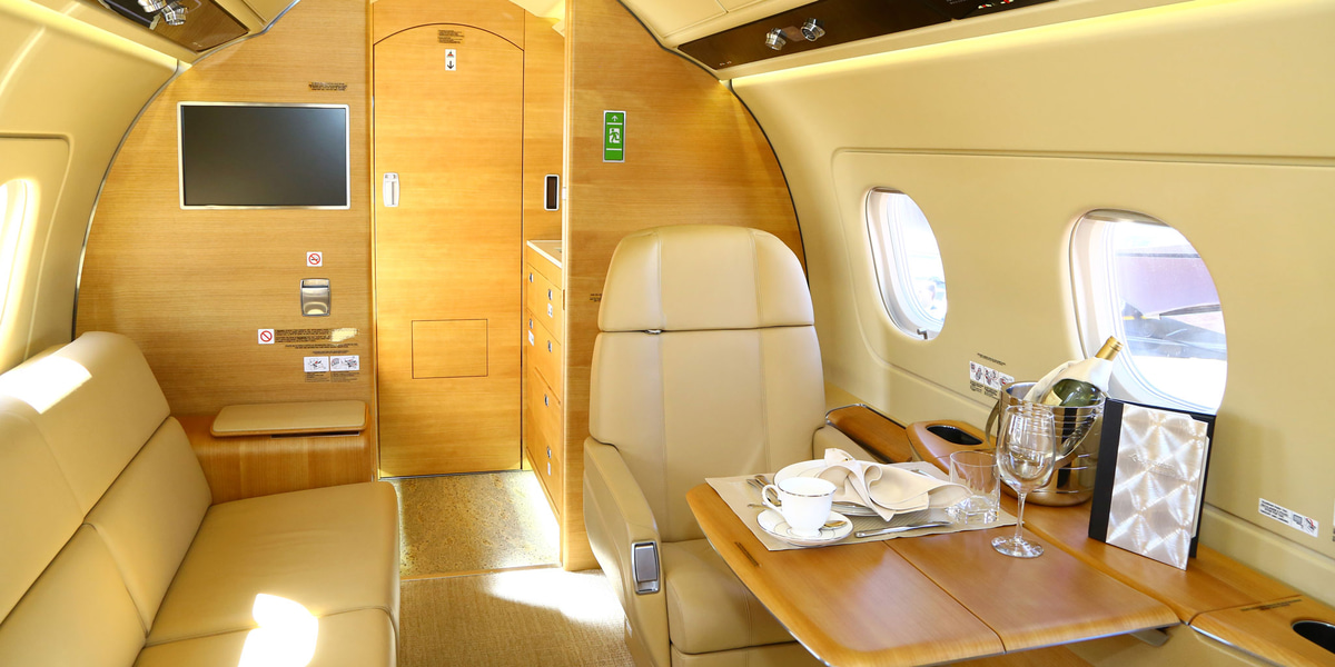 Embraer Adds Com, Cabin Options for Legacy 450, 500 | Aviation ...