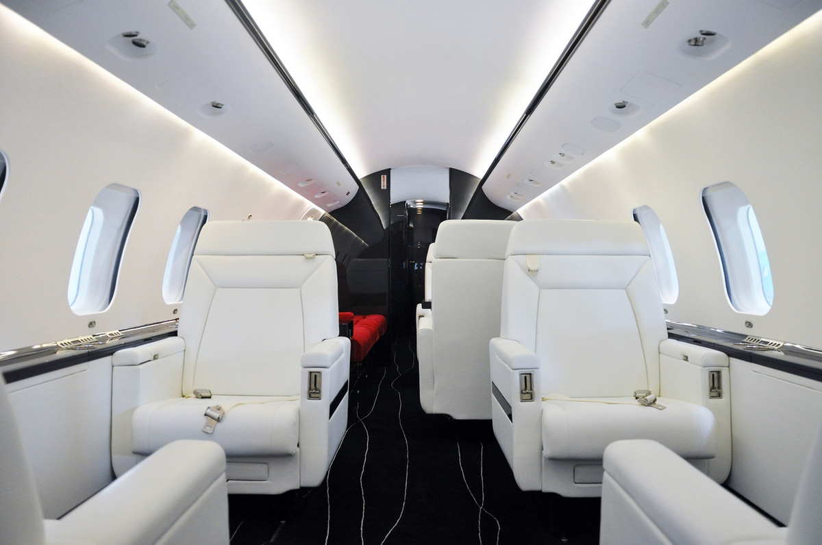 Flying Colours Repeats Cabin for Global Express | Aviation ...