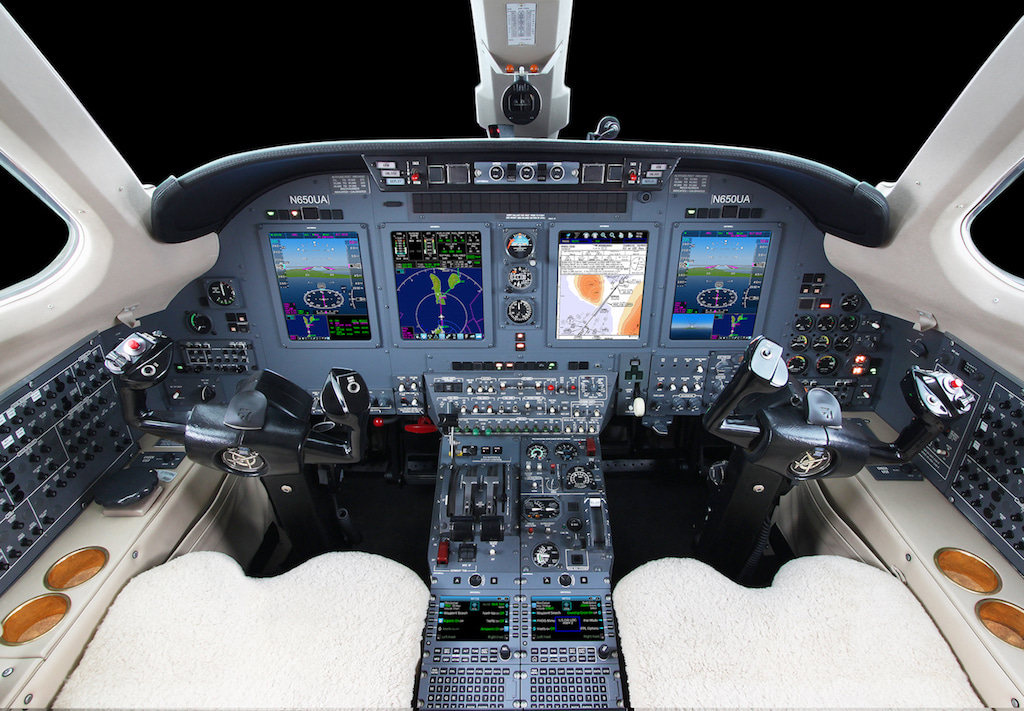 InSight flight deck upgrades are accelerating for Universal Avionics ...