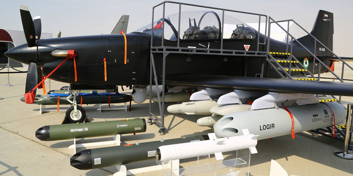 Emirati Light Attack Aircraft Breaks Cover | Aviation International News