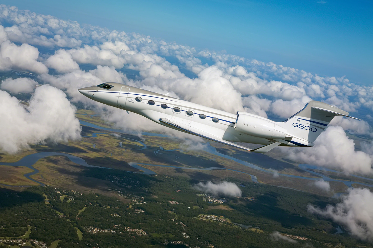 Gulfstream's New G500 Goes on World Tour | Aviation International News