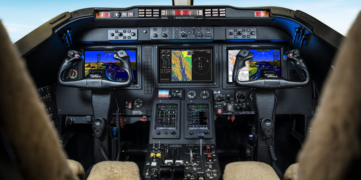 EASA Approves G5000 for Beechjet/Hawker 400 | Aviation International News