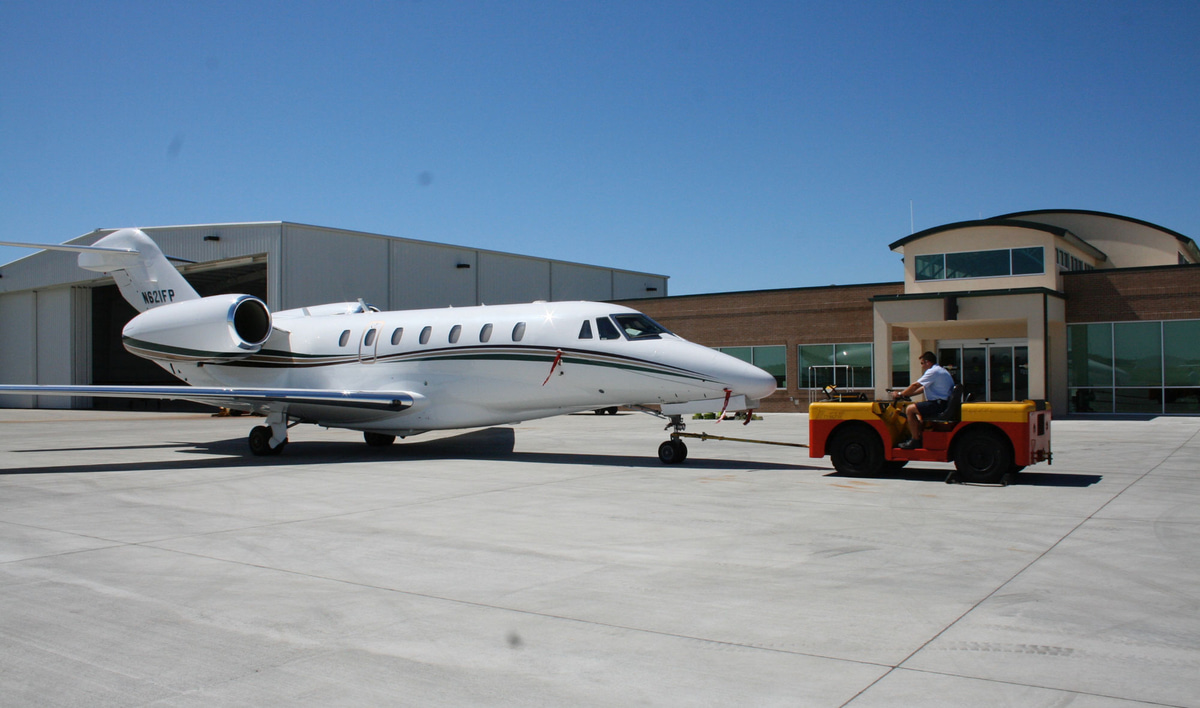 GAO Investigating FAA Oversight of FBOs | Aviation International News