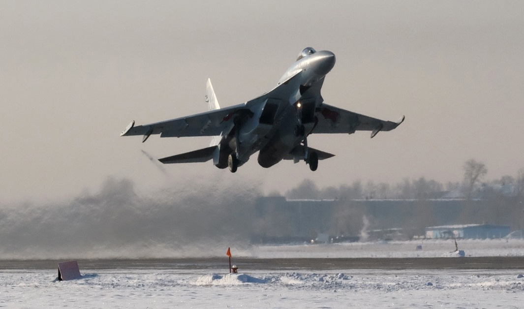 China Accepts Last Batch of Su-35s, Test Fires S-400 | Aviation ...
