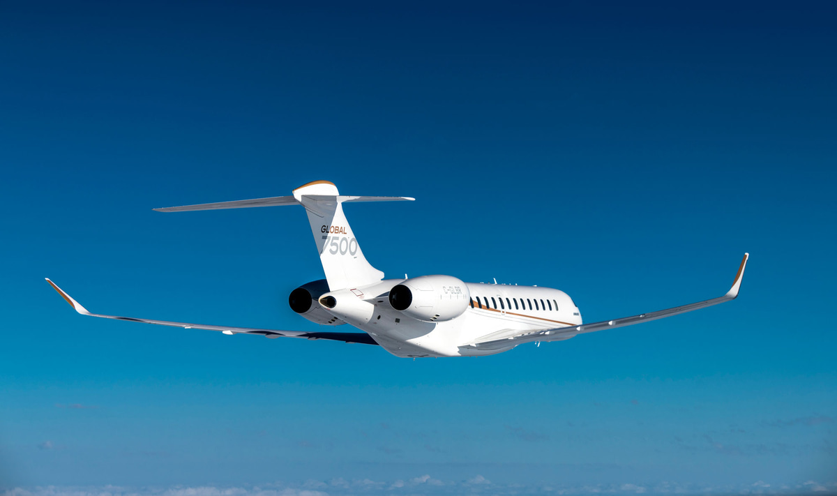 Global 7500 To Make Touchdown at PDK for Super Bowl | Aviation ...