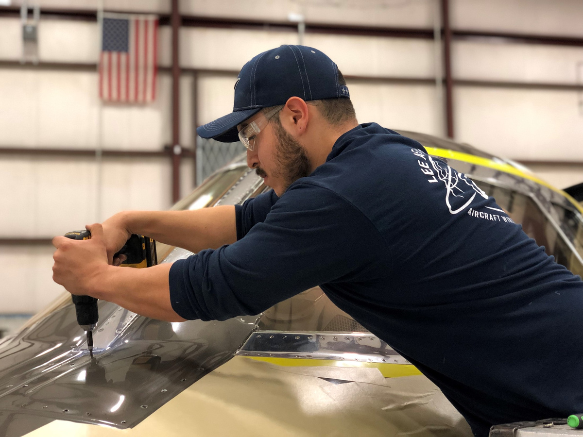 Lee Aerospace Expands Mx Capabilities, Staff | Aviation International News
