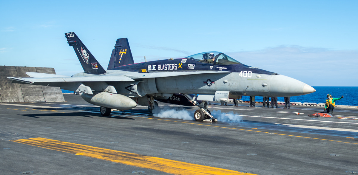 End of the Line for the Fleet’s Legacy Hornets | Aviation International ...
