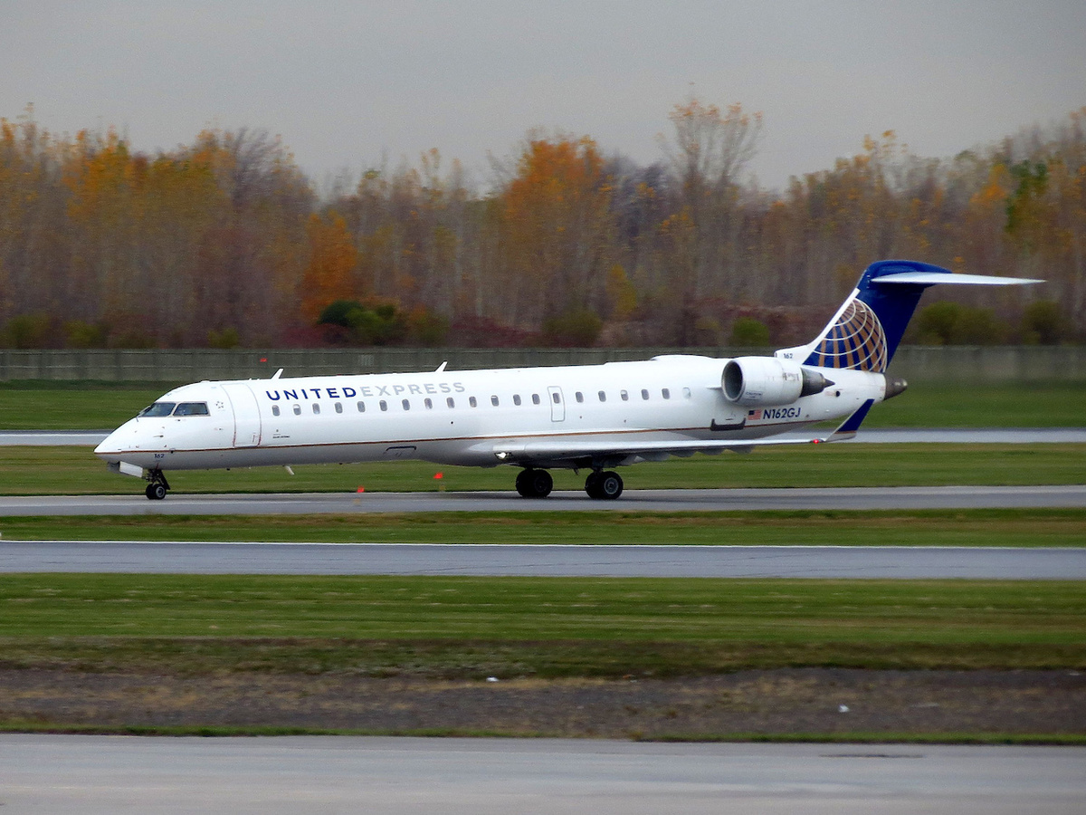 Bombardier Launches Three-class 50-seat CRJ | Aviation International News
