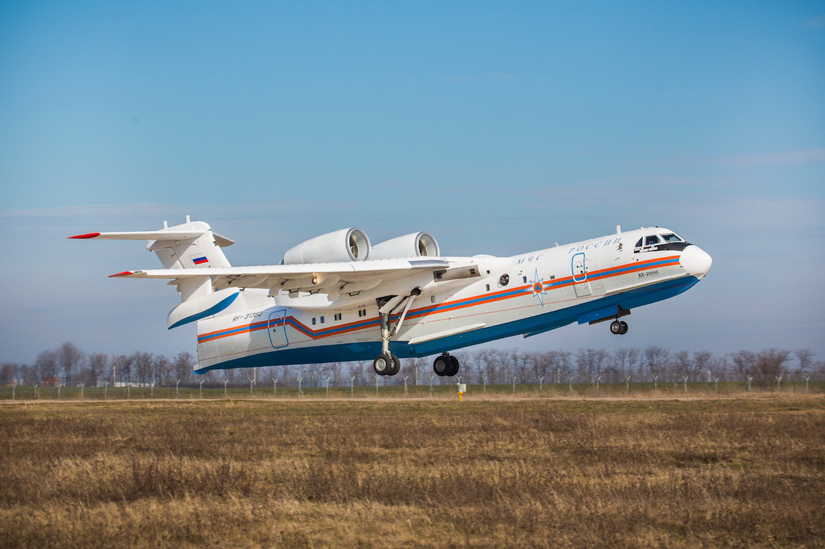 Beriev, Indian Airlines in Be-200 Talks | Aviation International News