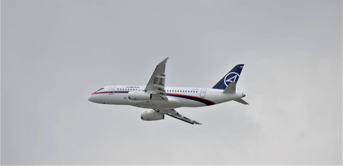 Superjet with “Sabrelets” Makes MAKS Show Debut | Aviation ...