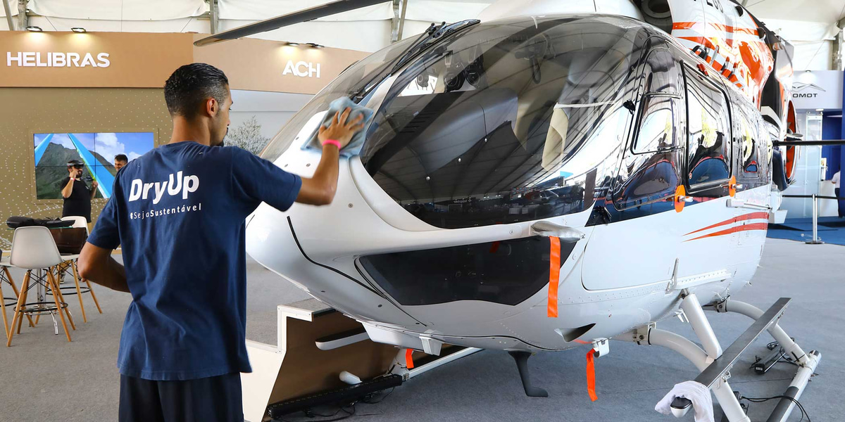Airbus Focuses on VIP/Corporate Helicopters | Aviation International News
