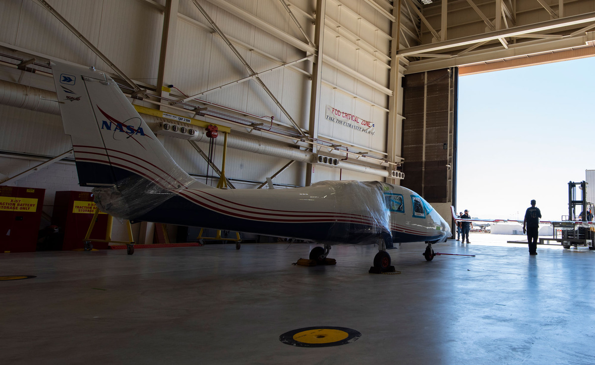X-57 Experimental Electric Aircraft Lands at NASA | Aviation ...