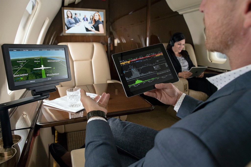 Collins Adopts Creative Cabin Management System Testing | Aviation ...
