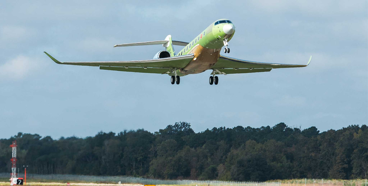 Fifth G700 Accelerates Gulfstream Test Program | Aviation International ...