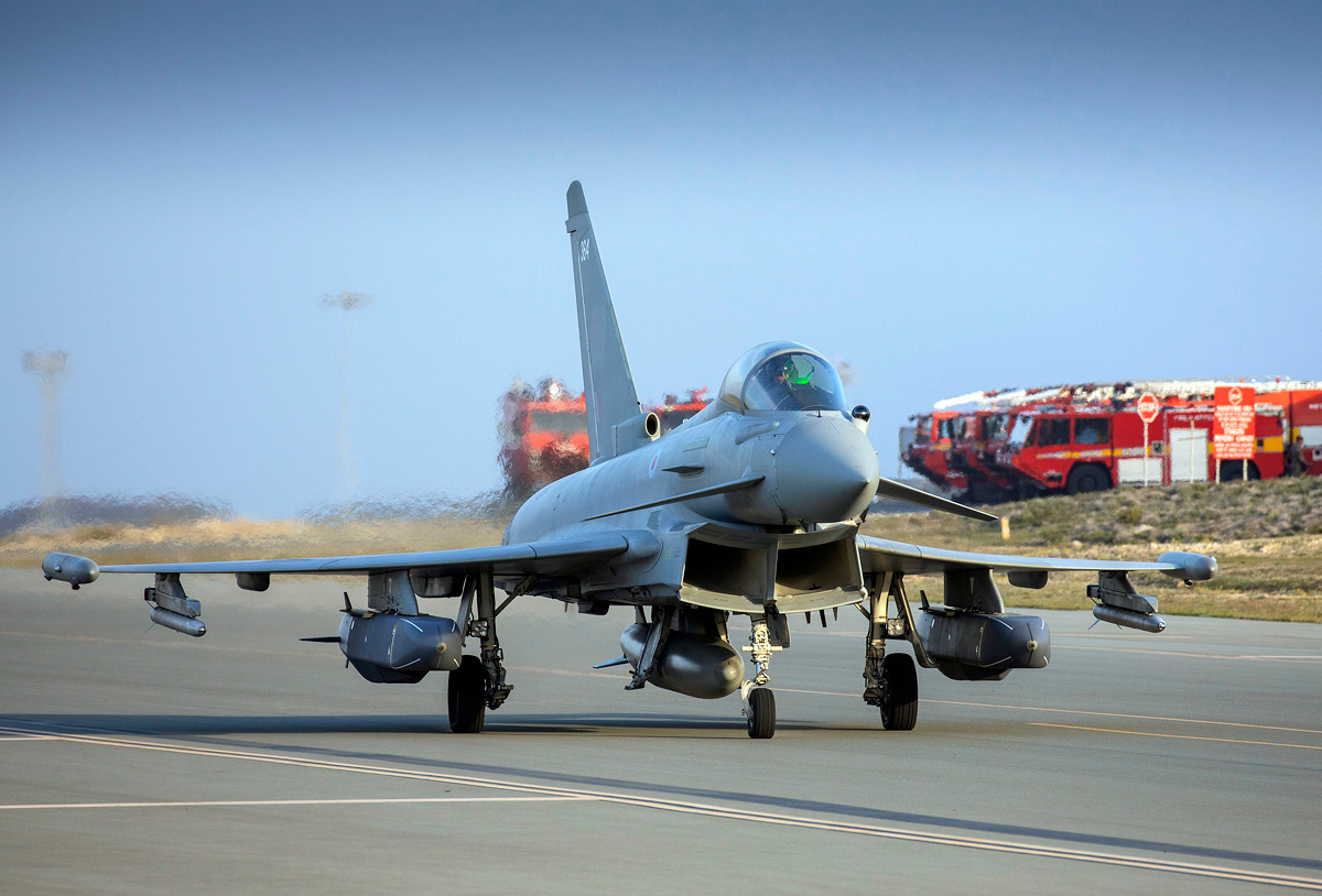 Combat Debut for Typhoon/Storm Shadow Pairing | Aviation International News