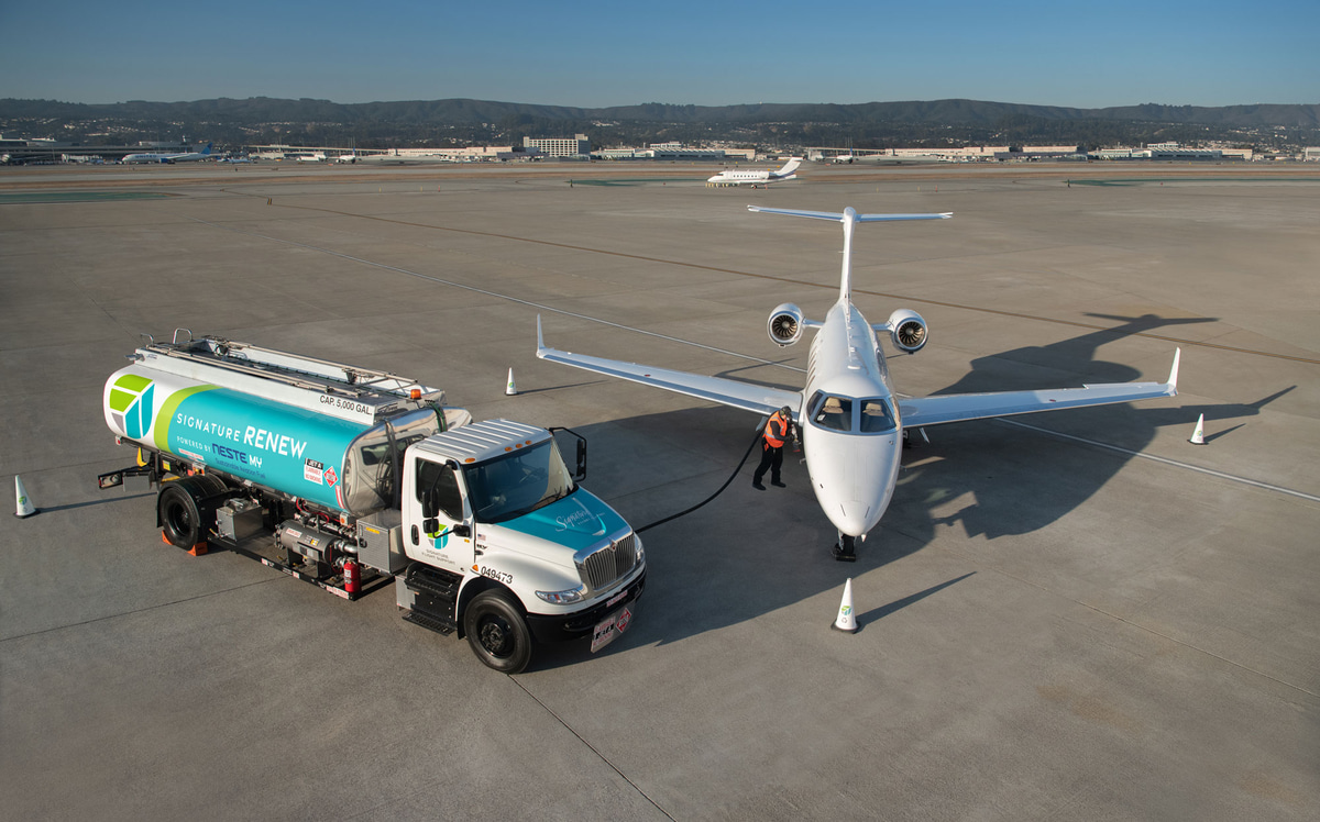 Signature Flight Support Pumps 1M Gallons of SAF at SFO | Aviation ...