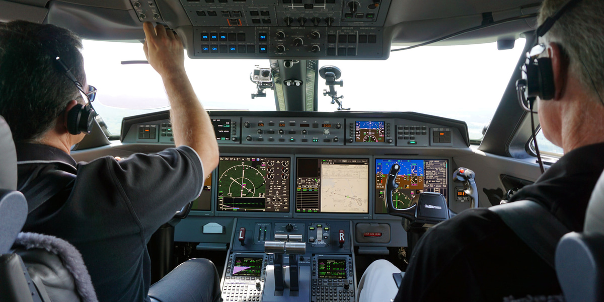 FAA Warms To Virtual Rides for Line Check Approvals | Aviation ...