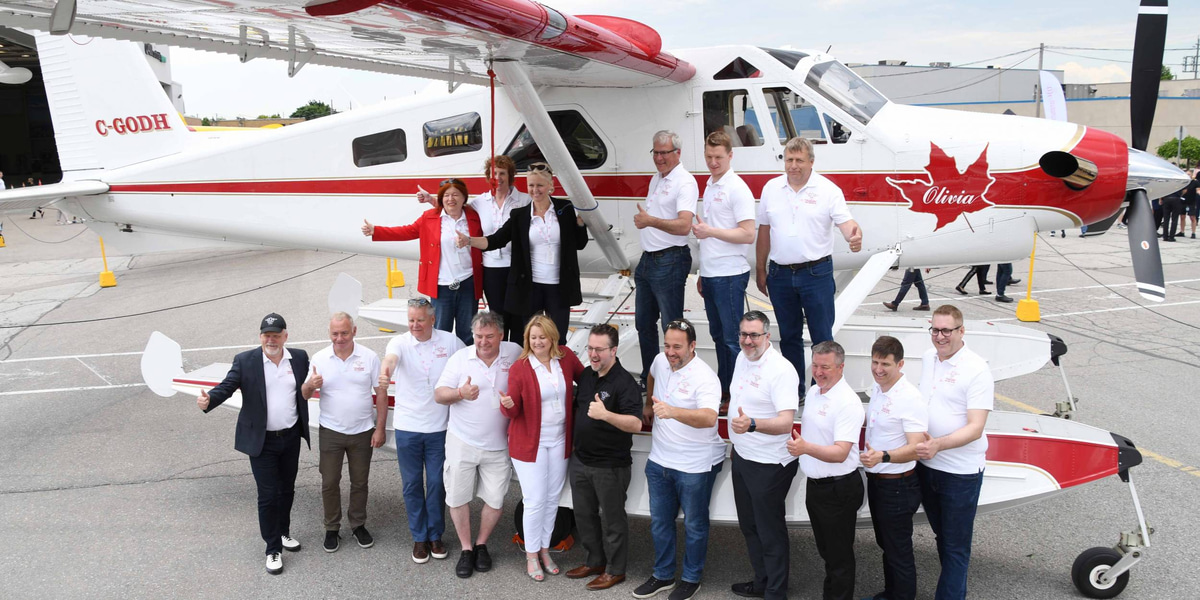 De Havilland Aircraft Departs Downsview Airport | Aviation ...