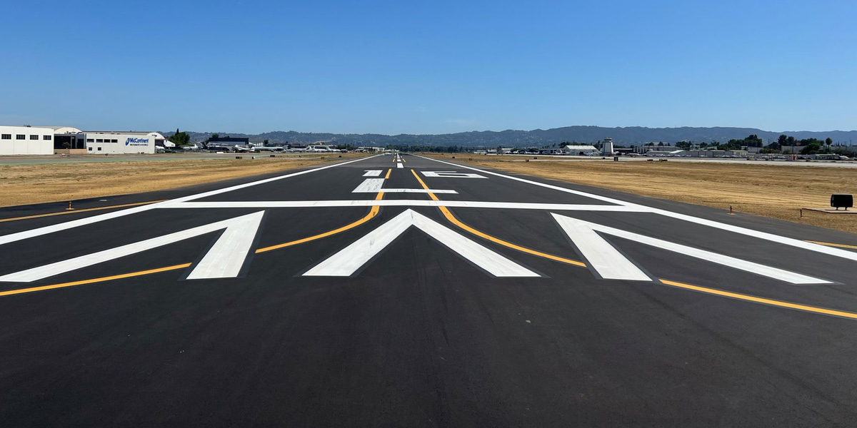 Van Nuys Airport Wraps Runway Rehab Project | Aviation International News