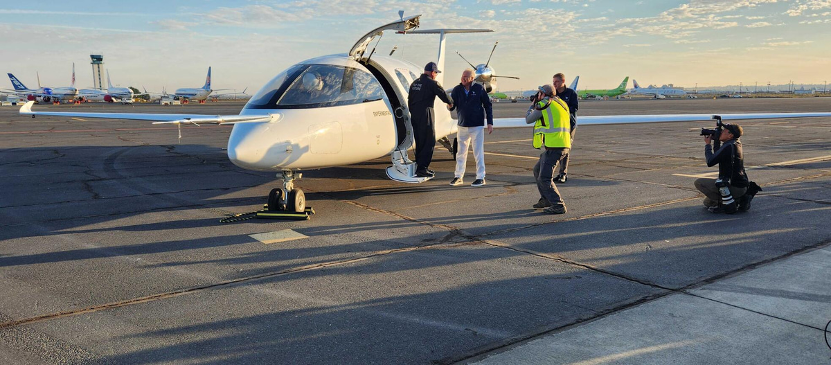 Eviation's Electric Alice Takes to the Skies for First Time | Aviation ...