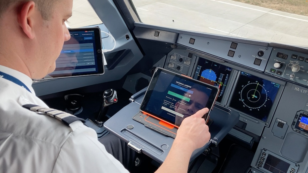 Lufthansa Technik Taps into the Electronic Logbook Market | Aviation ...