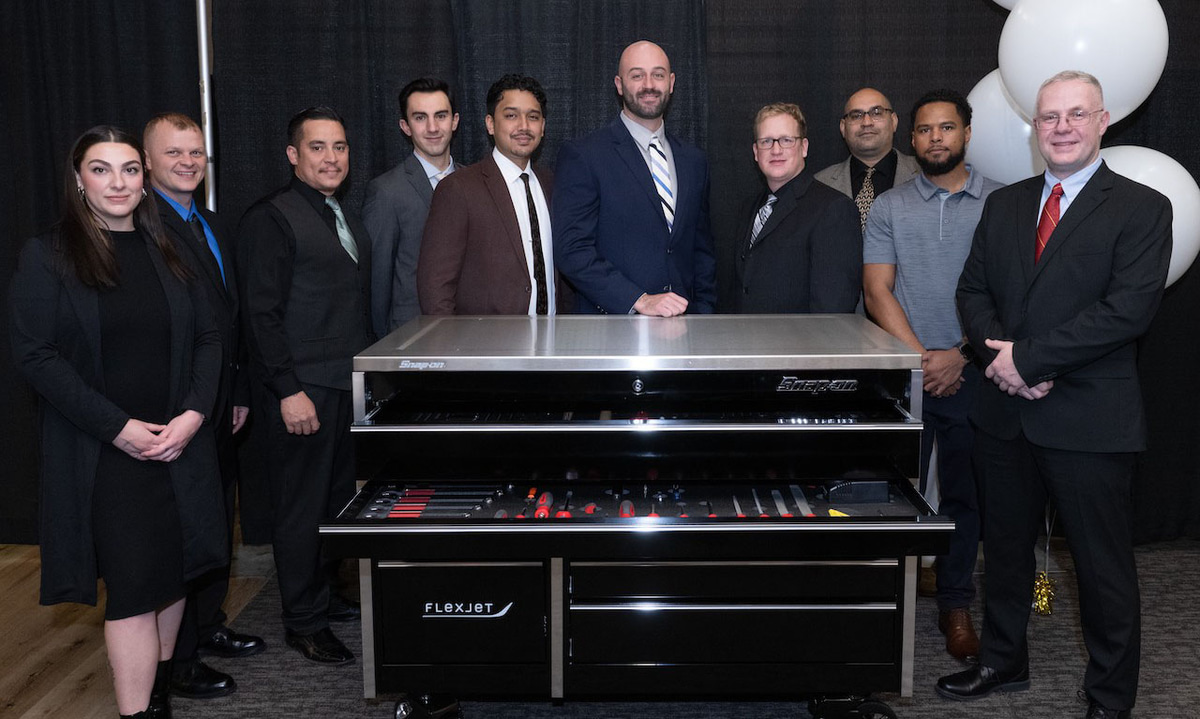 Flexjet Graduates First Class of A&P Apprentices | Aviation ...