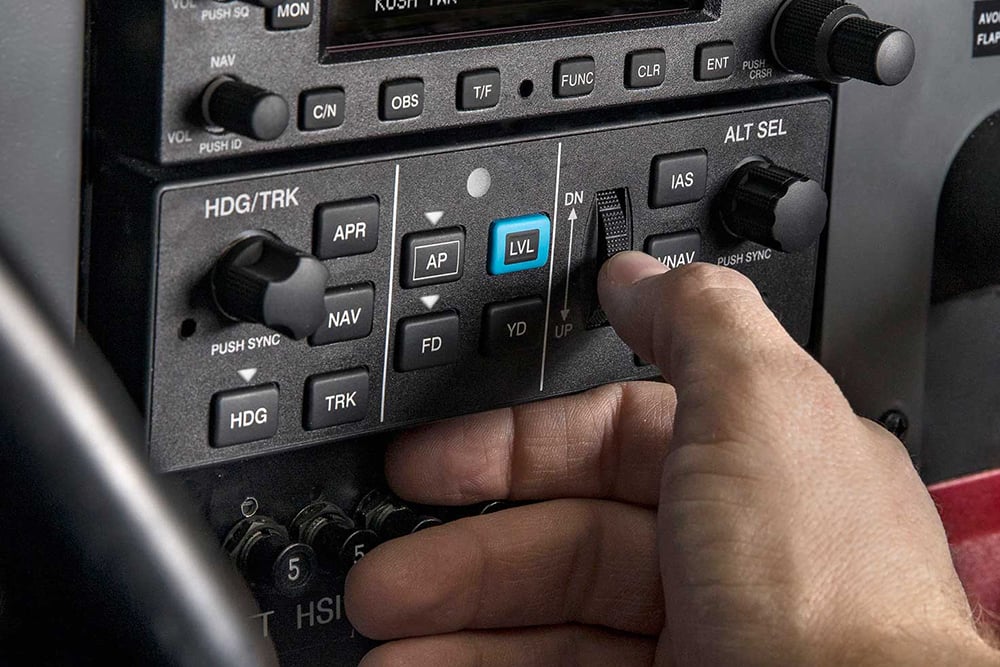 Garmin Resolves GFC 500 Autopilot Runaway Pitch Trim Issue | Aviation ...