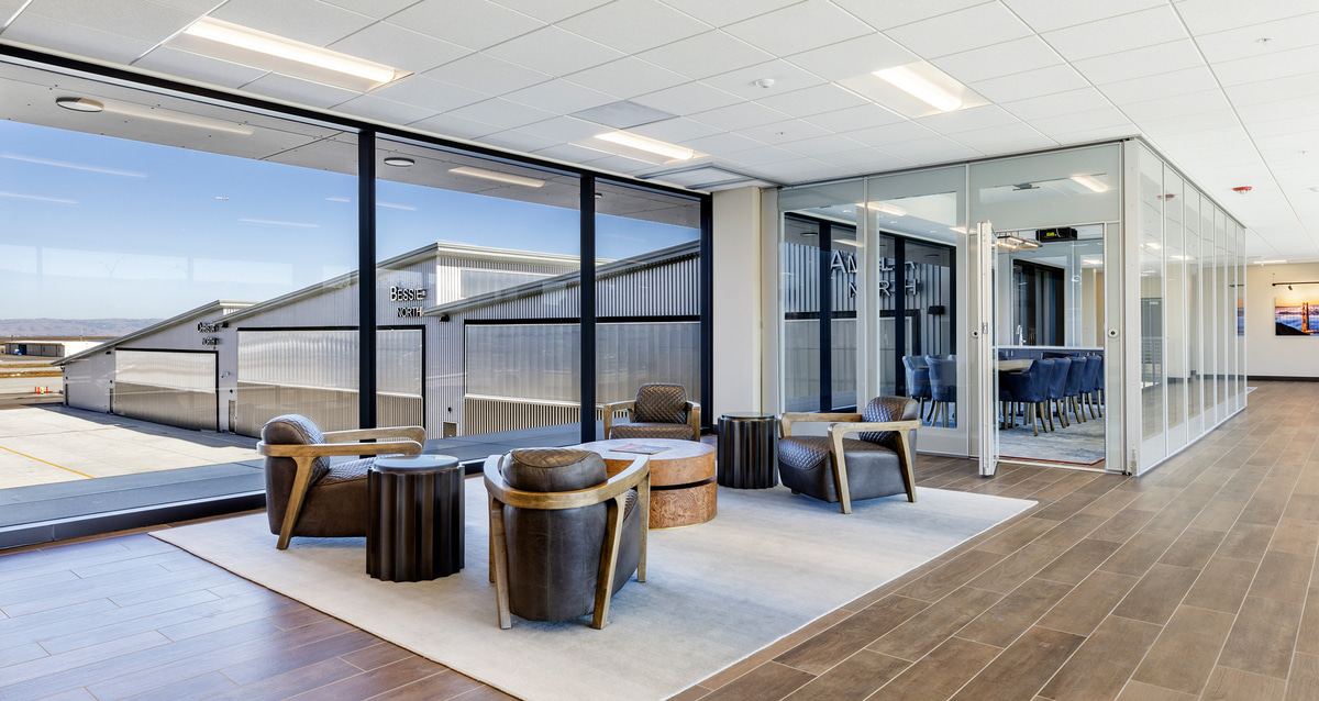 New Luxury General/Business Aviation Hangar Complex Opens in San ...