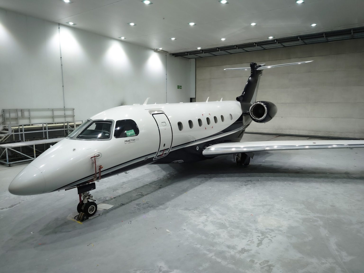 Aerocare Completes First Embraer Praetor 600 Repaint | Aviation ...
