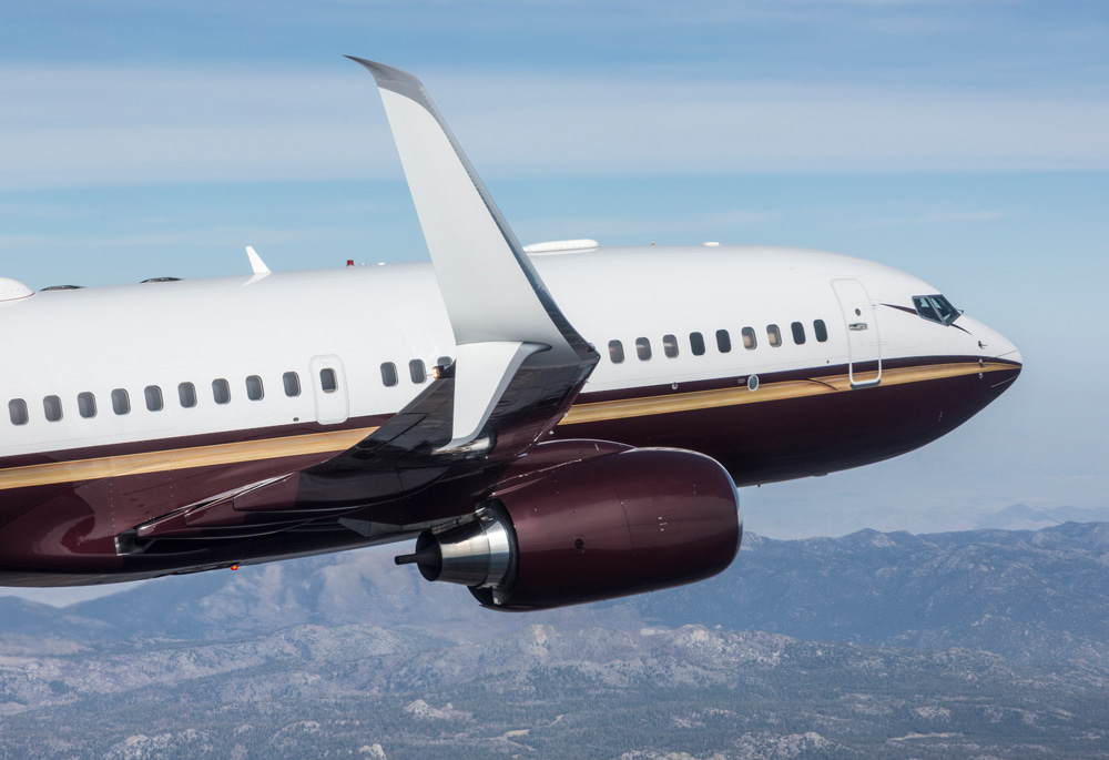 Aviation Partners Flight-Tests BBJ Winglet | Aviation International News