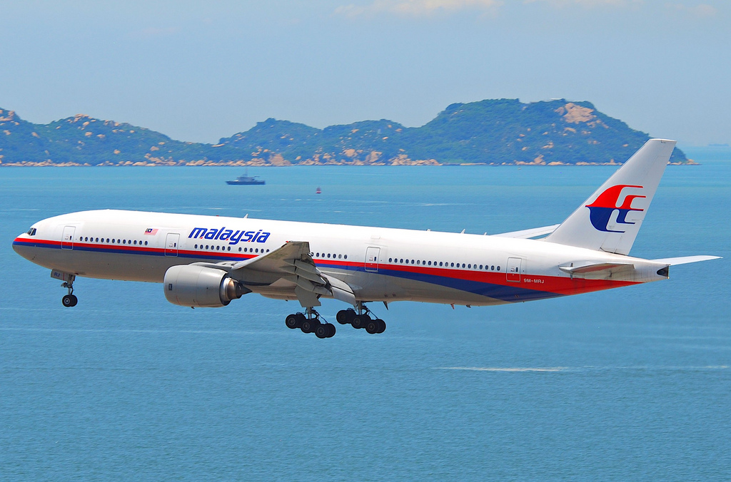Malaysian PM Confirms 777 Flaperon Came From MH370 | Aviation ...