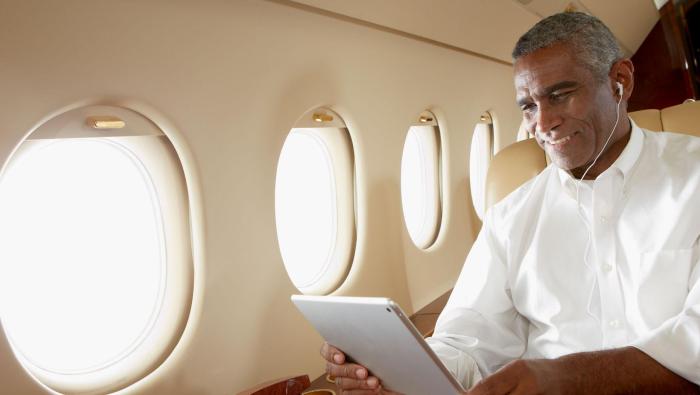 Gogo Marches Toward 5G Launch | Aviation International News