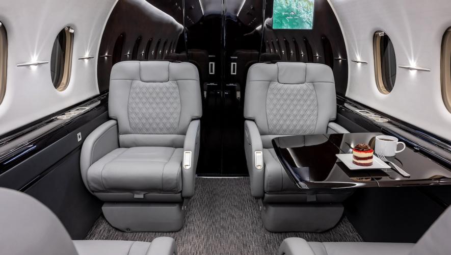 Hawker 4000 | Aviation International News