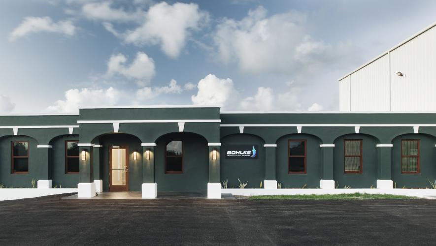 | Aviation International News