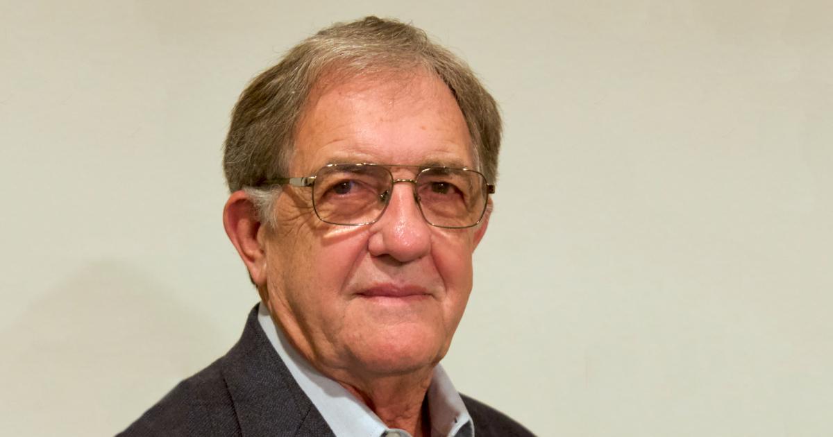 Dwayne Williams Caps Career with HAI Instructor Award | Aviation ...