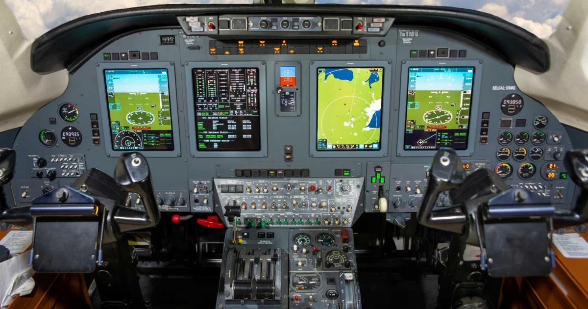 Canada Citation VII Fitted with Universal InSight Flight Deck ...